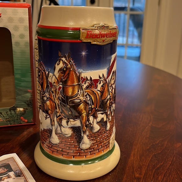 Budweiser | Dining | New Inbox Grants Farm Holiday Budweiser Holiday ...